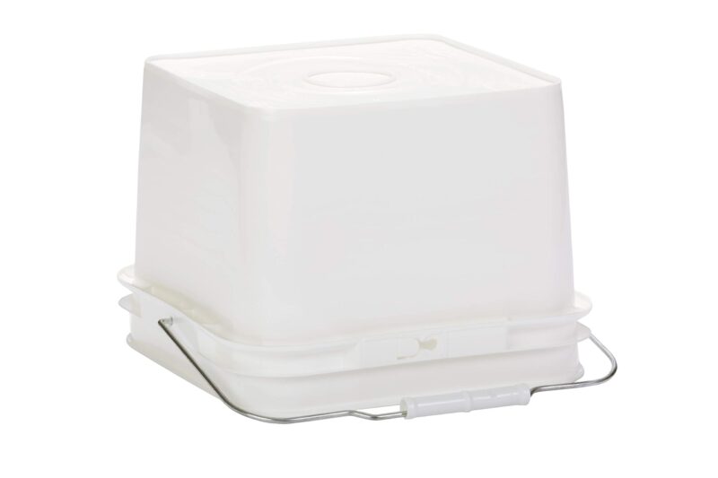 Little Giant® Plastic Bucket Bee Feeder | Bee Feeding Bucket For ...