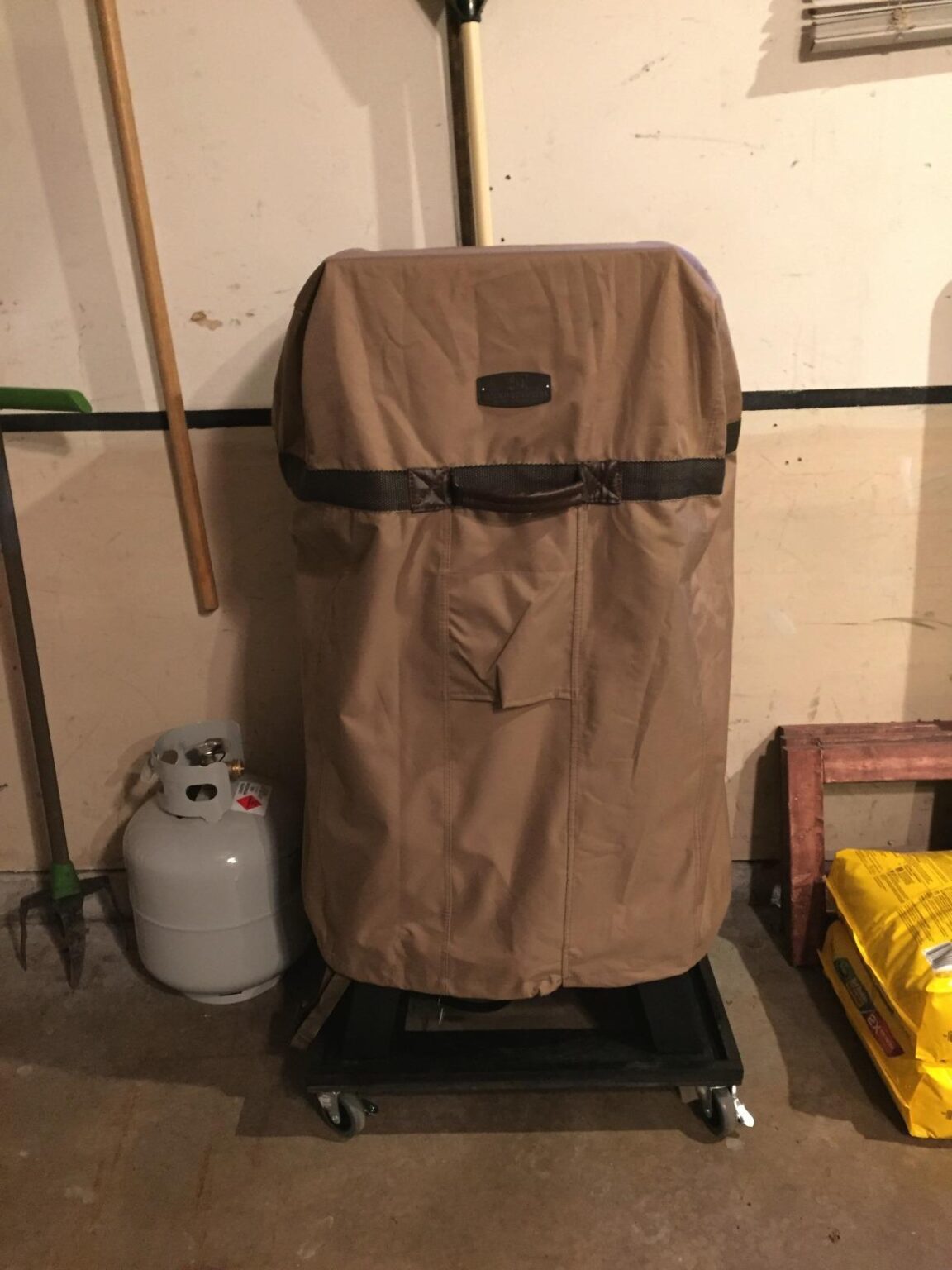 Masterbuilt 20051311 GS30D 2-Door Propane Smoker, 30" (Old Version ...