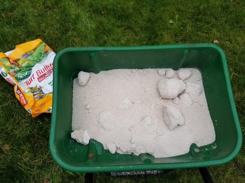 Scotts Turf Builder WinterGuard Fall Weed & Feed3, Weed Killer Plus ...