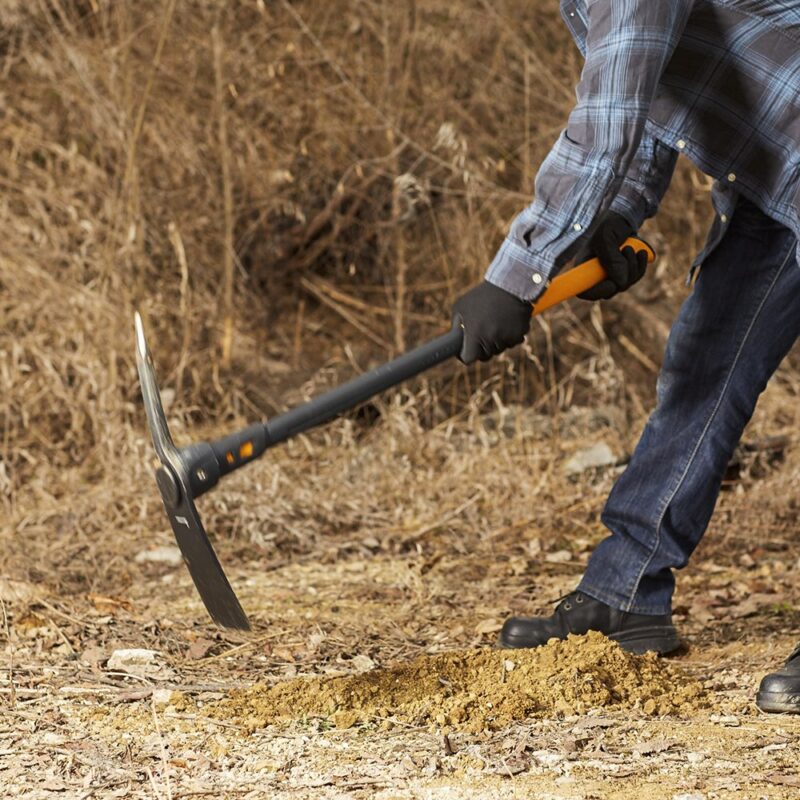 Fiskars Pro IsoCore 5lb. Garden Pick - 36" Shock Control Handle ...